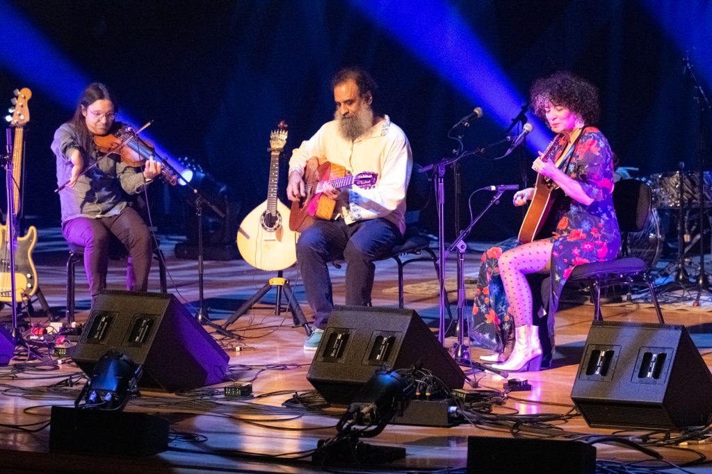 Canadian Folk Music Awards Name Recipients At 21st Annual Edition In ...